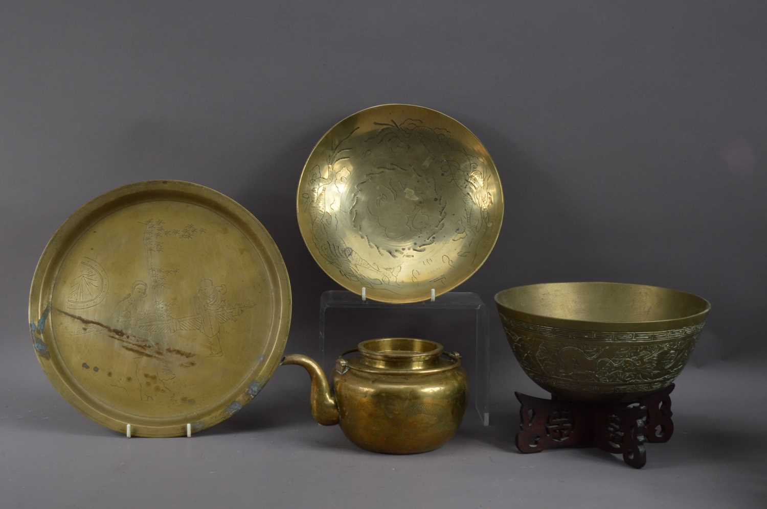 Lot 273 - A collection of Chinese brassware,