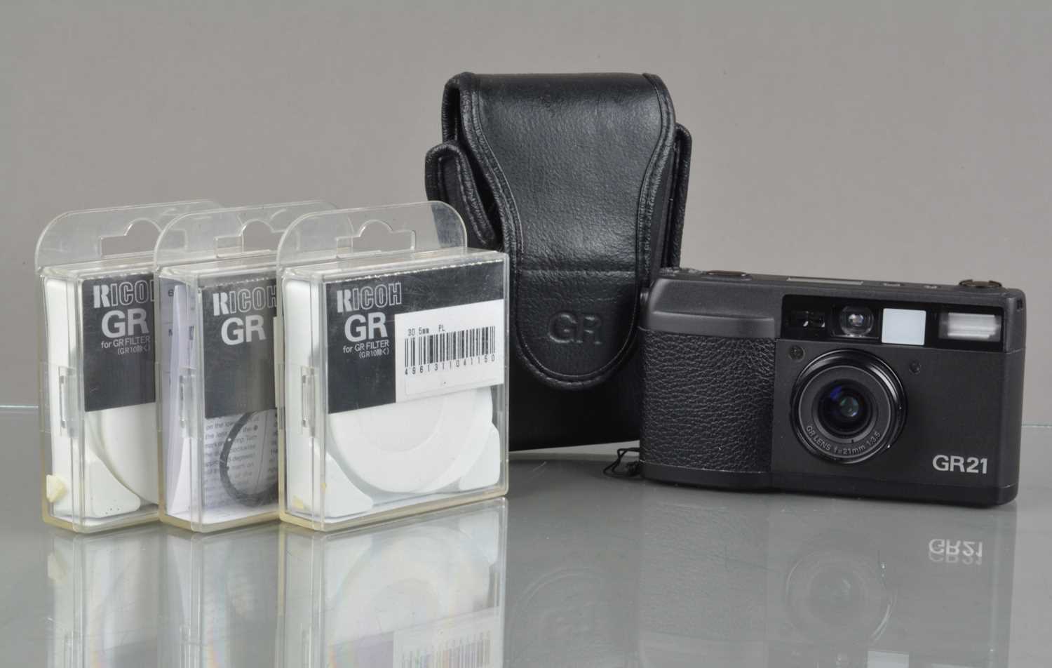 Lot 419 - A Ricoh GR21 Compact Camera,