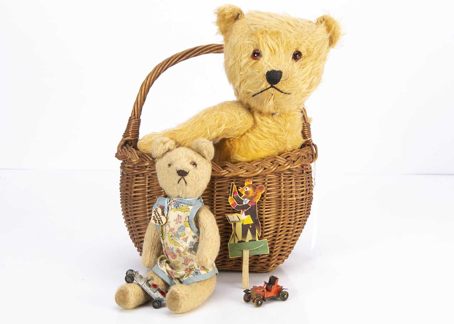 Lot 277 - A post-war Chad Valley Hugmee teddy bear,