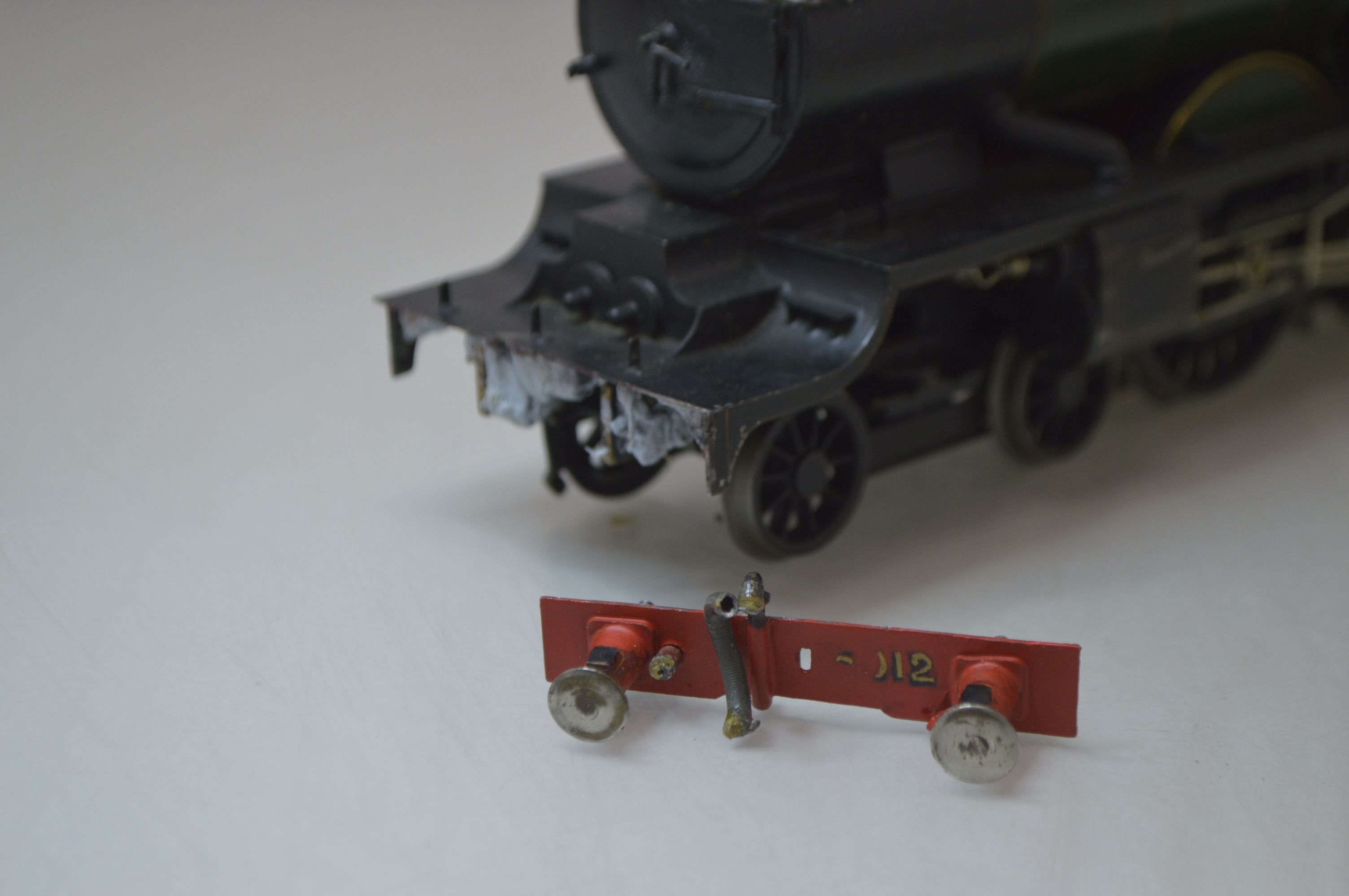 Lot 181 - A (probably) kit-built 0 Gauge 3-rail/stud