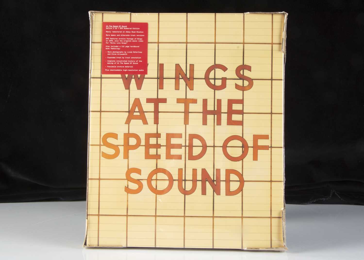 Lot 315 - Wings Box Set,