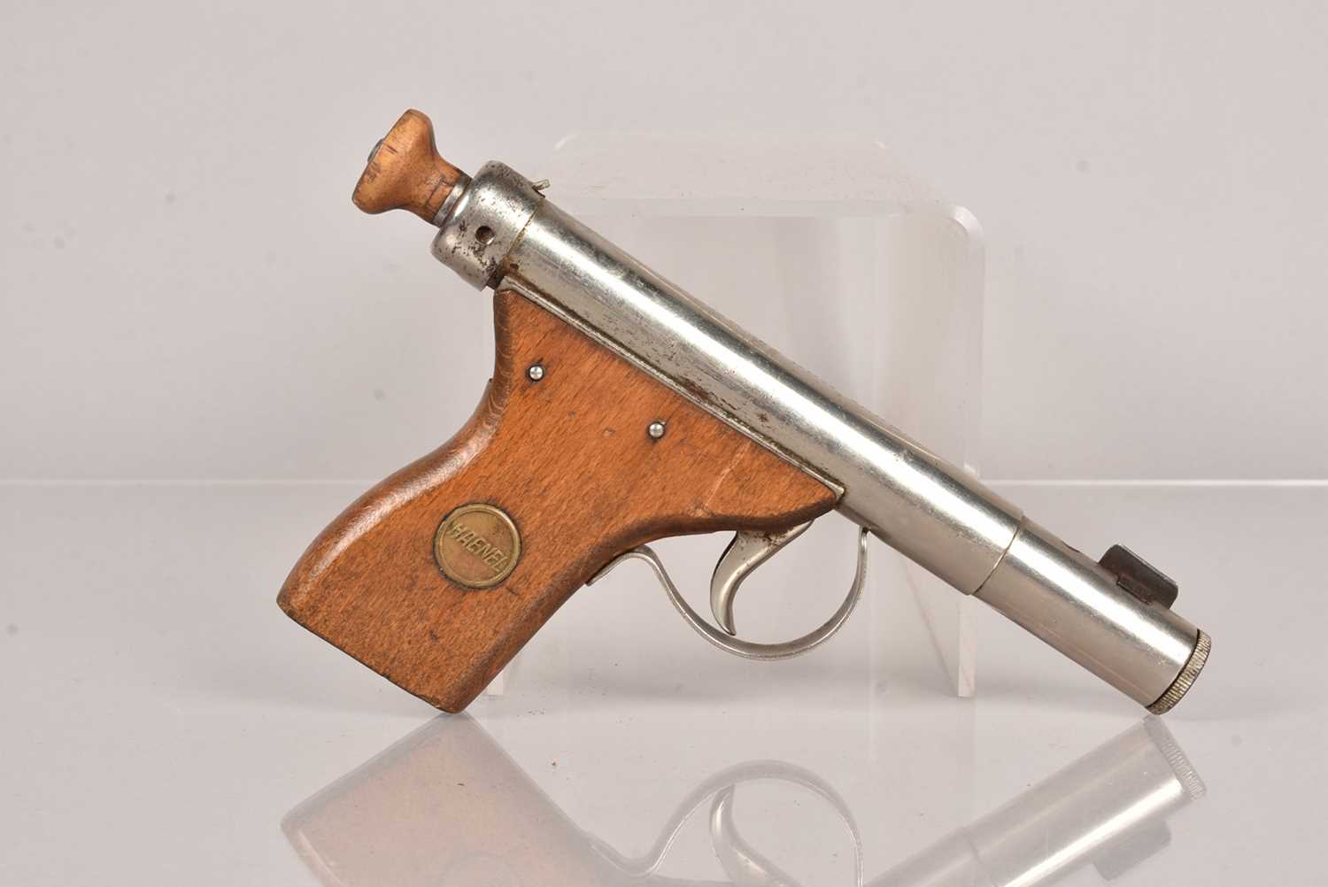 Lot 909 - A Haenel Model 50 .177 Air Pistol,