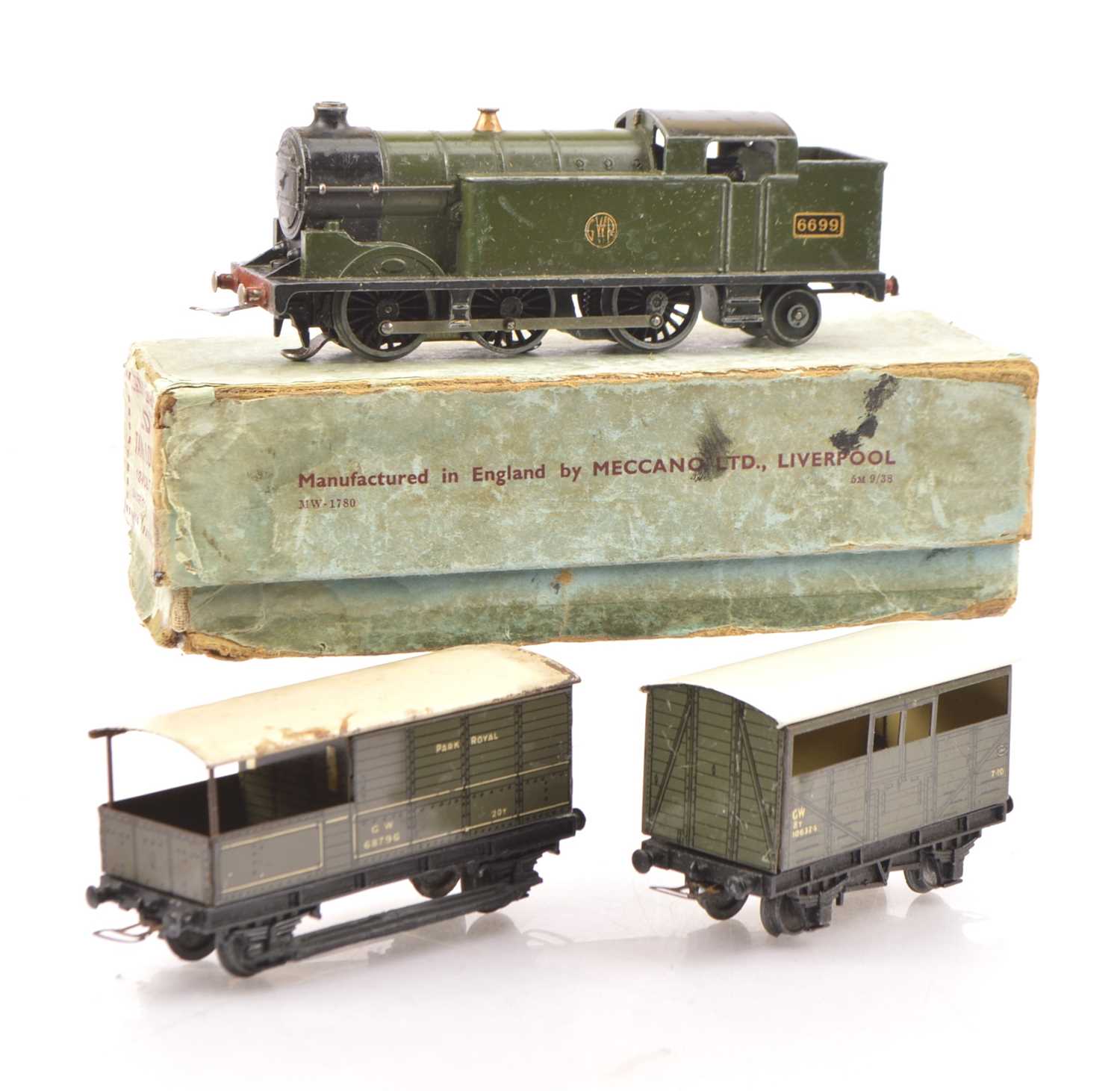 Lot 248 - Hornby-Dublo 00 Gauge Pre-War 3-Rail EDL7
