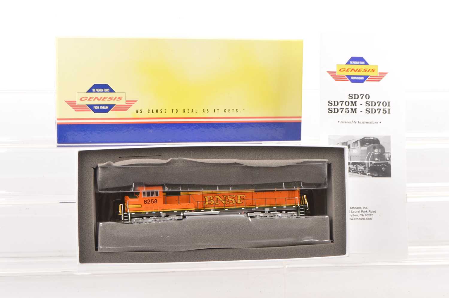 Lot 800 - Genesis by Athearn American HO BNSF Diesel