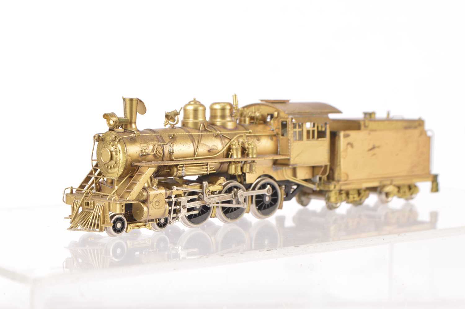 Lot 833 - Pacific Fast Mail H0 Gauge A&LM 4-6-0 H0