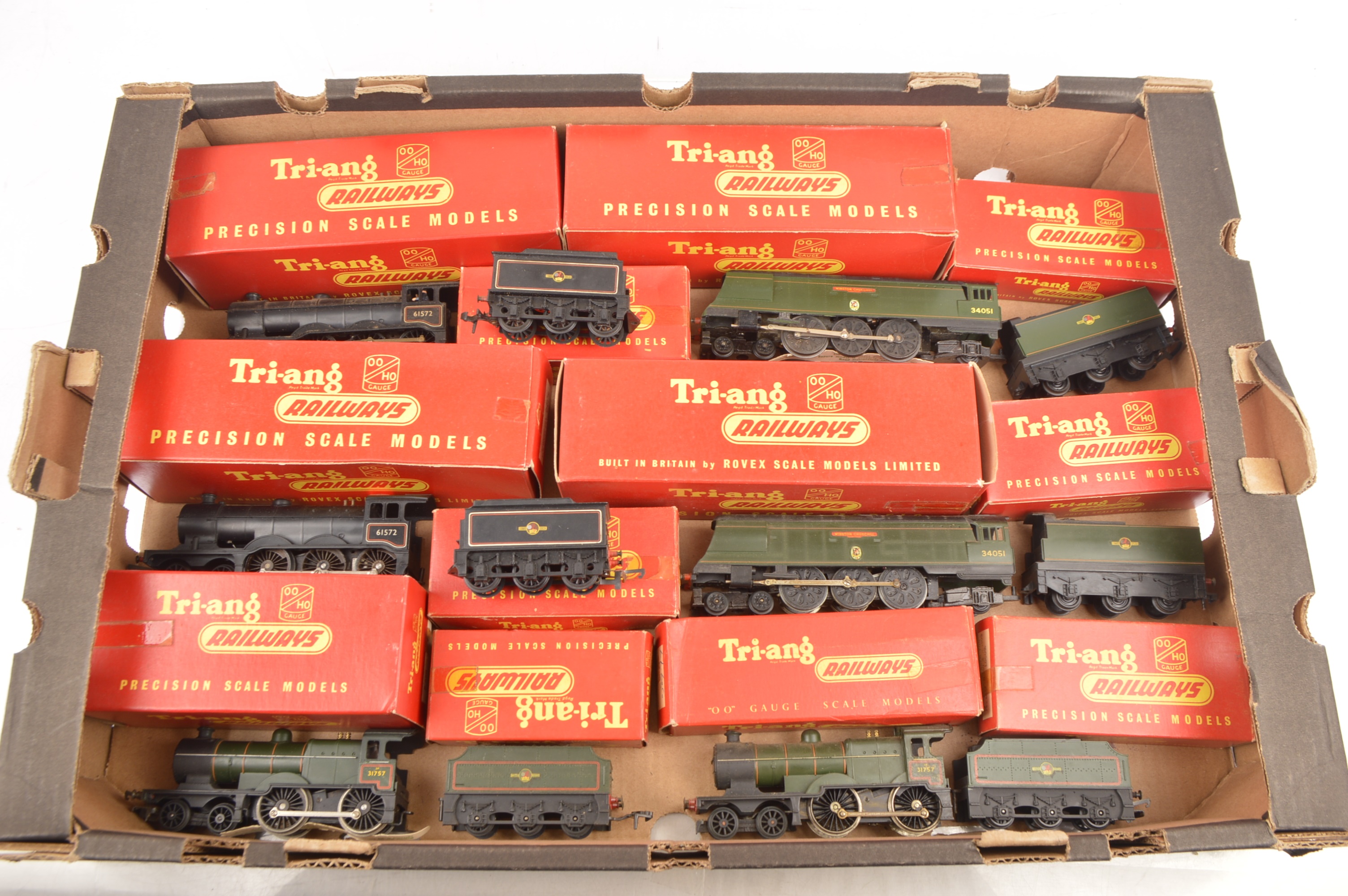 Lot 18 - Hornby Tri-ang Locomotives and tenders in