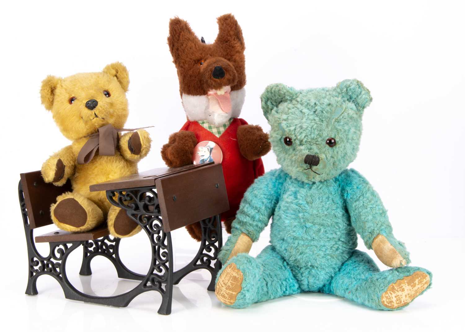 Lot 228 - A Twyford's type turquoise teddy bear,