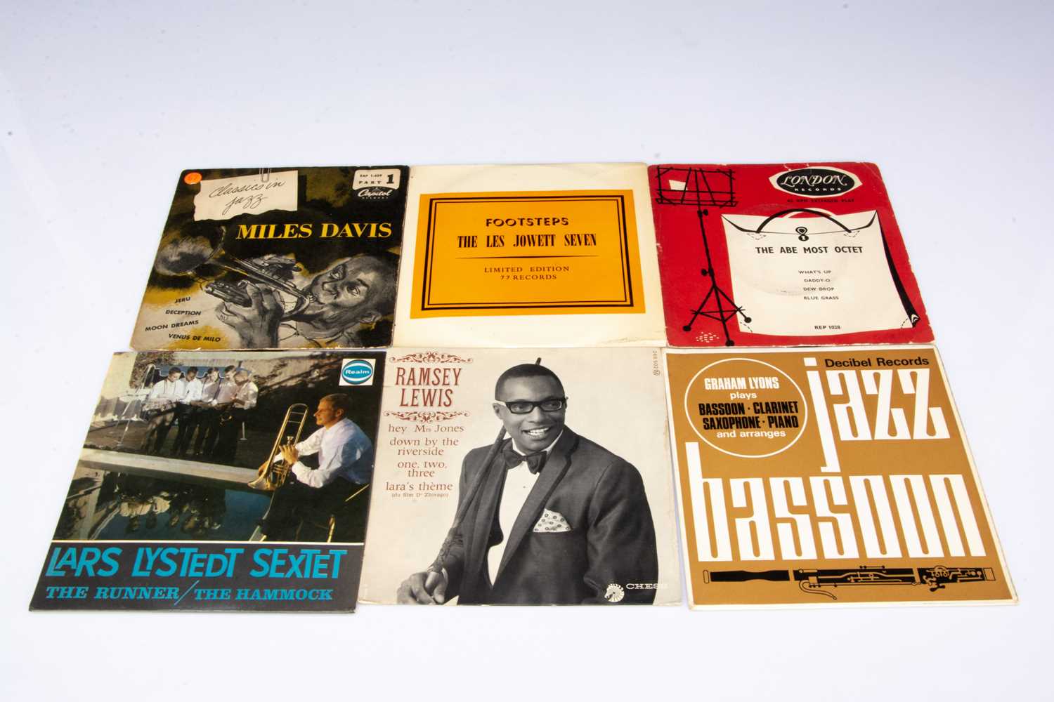 Lot 257 - Jazz EPs,
