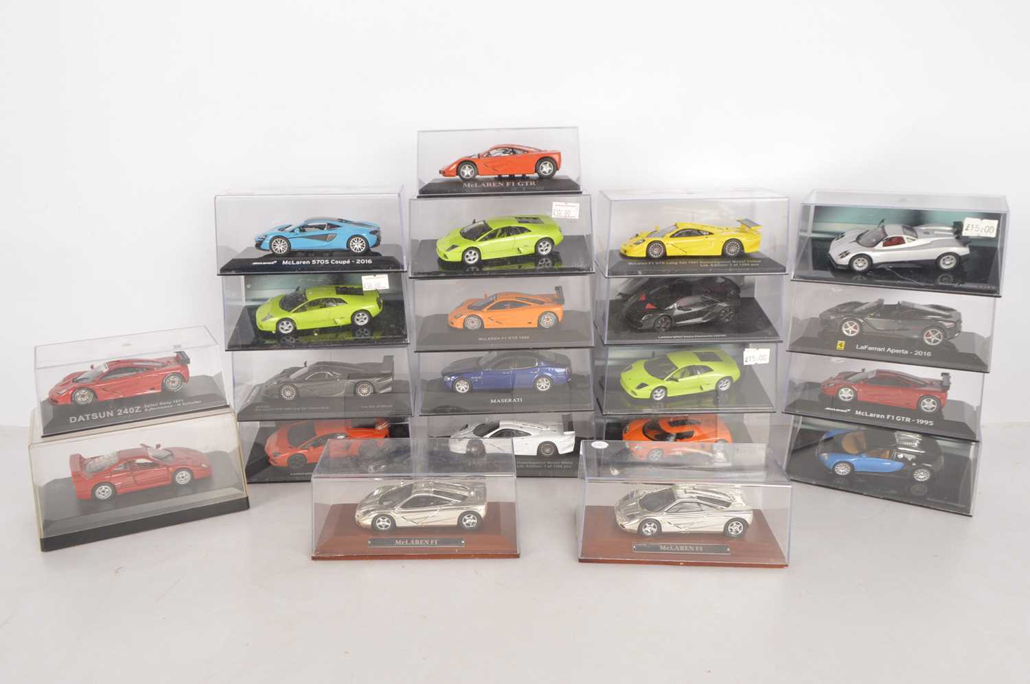 Lot 51 - Modern Diecast Sports Cars (21),