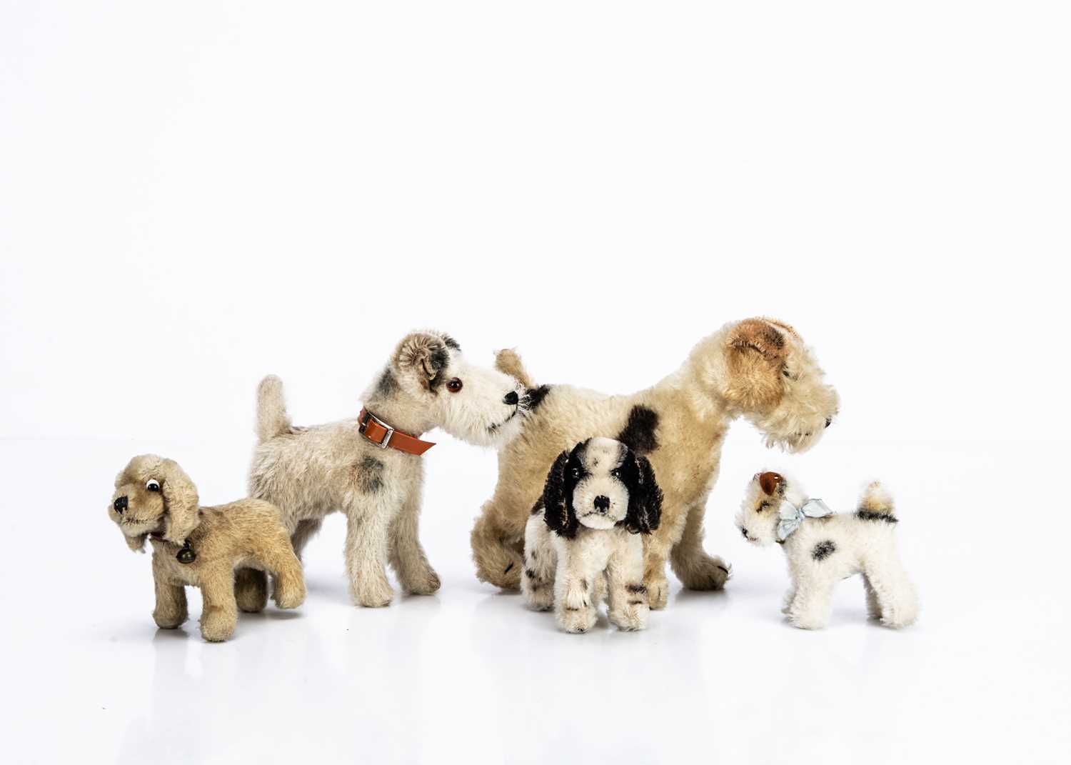 Lot 154 - Five post-war Steiff dogs,