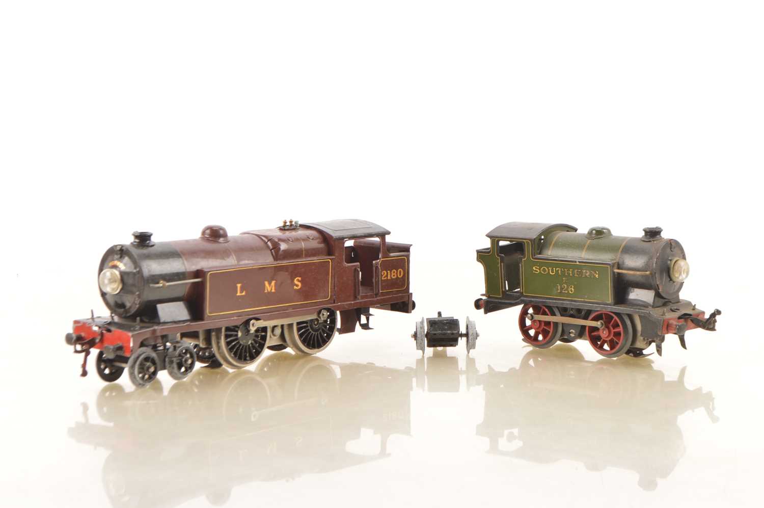 Lot 608 - Hornby 0 Gauge pair of 3-rail electric