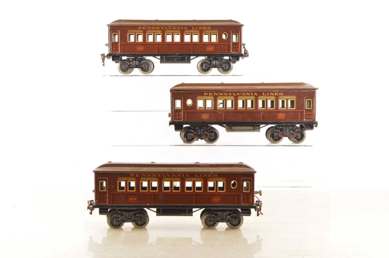 Lot 723 - Bing Gauge 1 American outline 'Pennsylvania