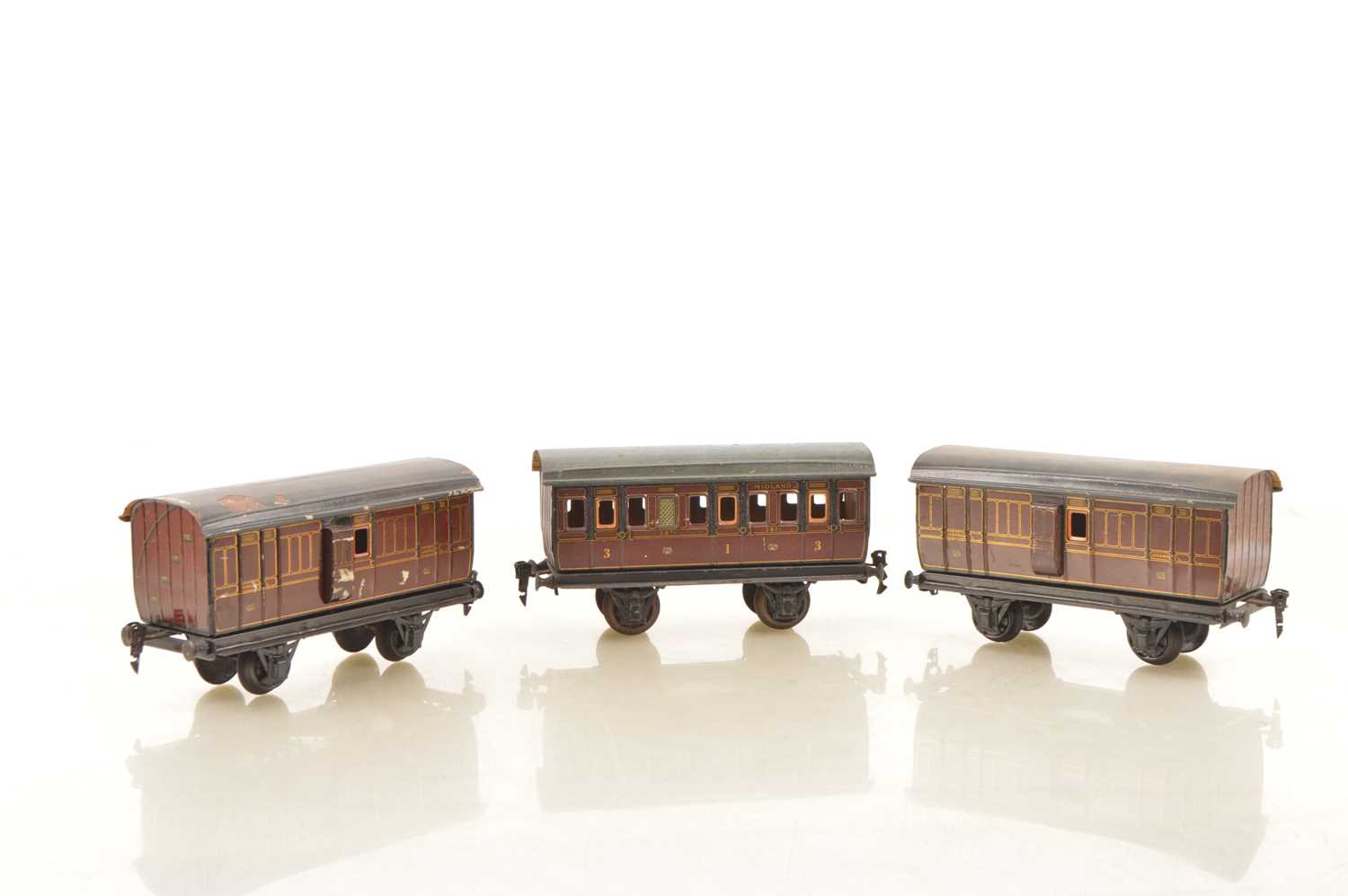 Lot 738 - Marklin Gauge 1 Trio of Midland 4-wheel