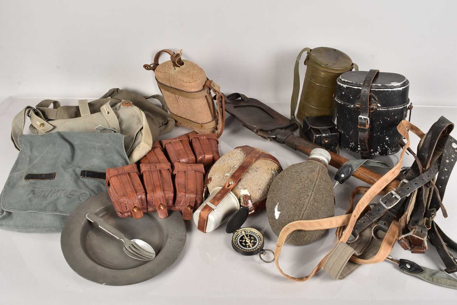 Lot 620 - An assortment of War Period items,