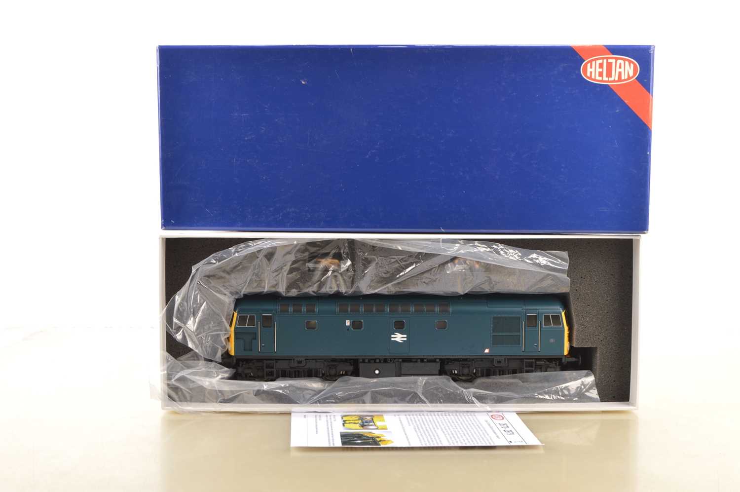 Lot 869 - Heljan 0 Gauge modern issue class 26 Diesel