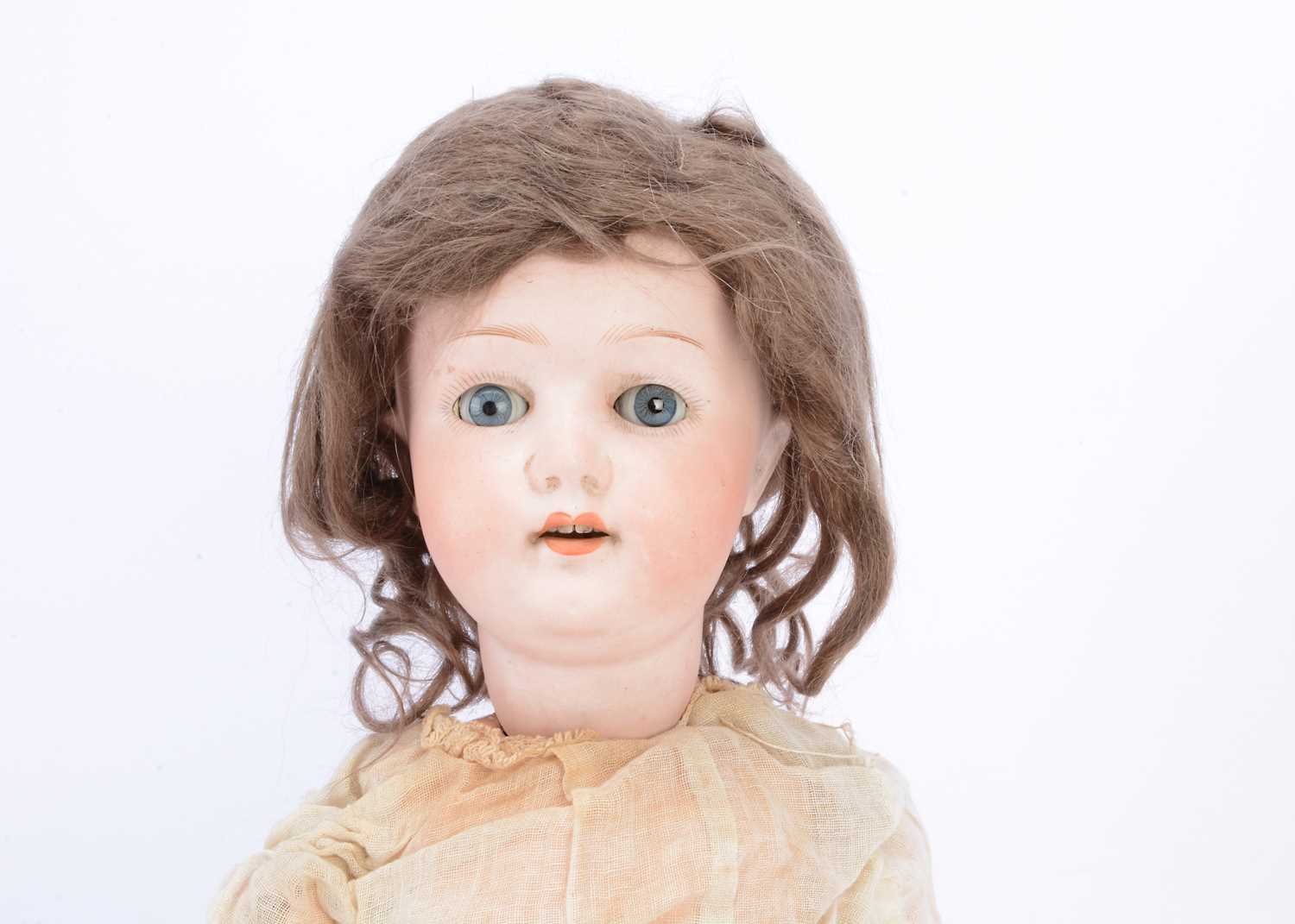 Lot 73 - An Ernst Heubach 250 child doll,