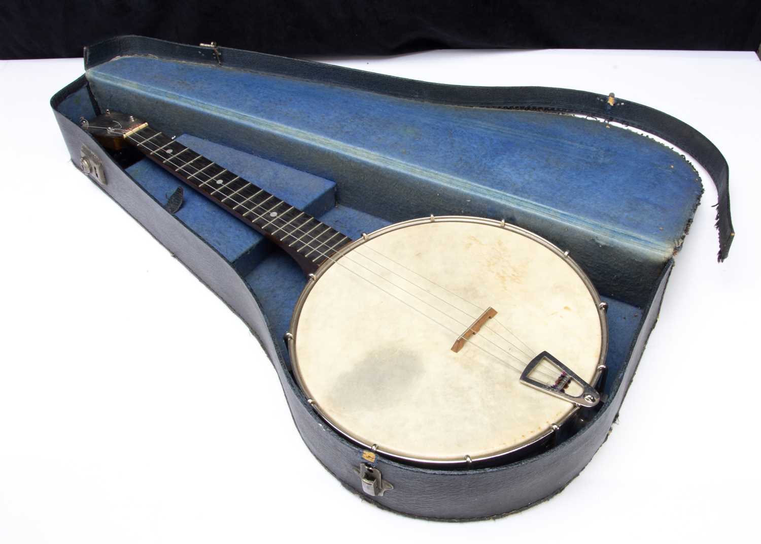 Lot 599 - Banjo,