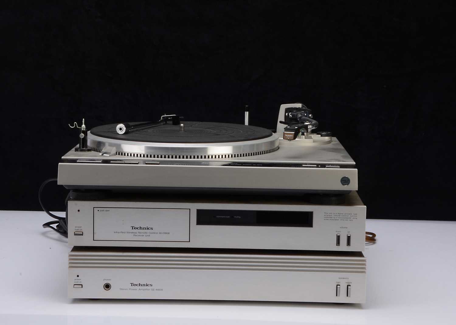 Lot 603 - Technics Hi Fi System,