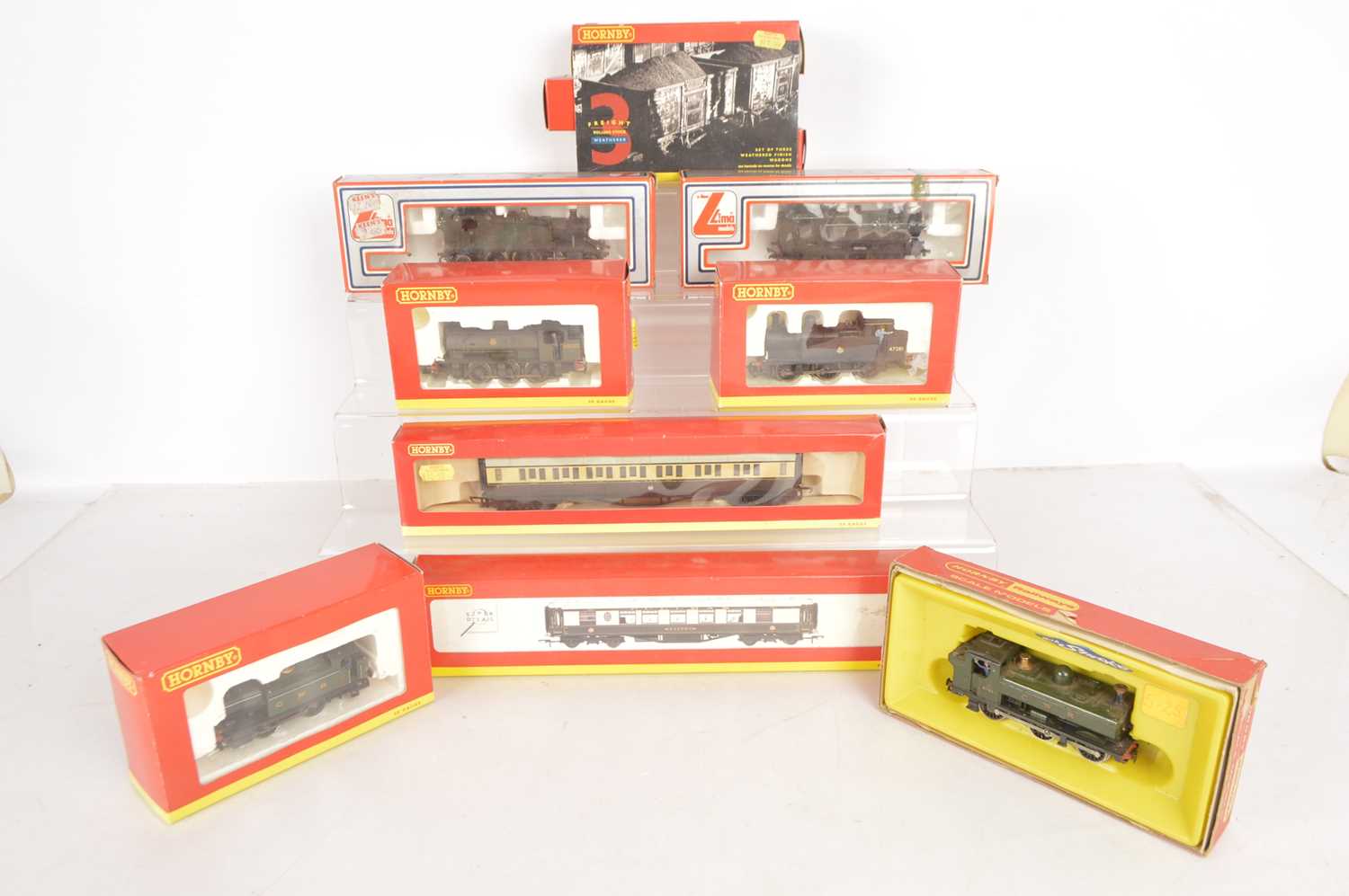 Lot 727 - Hornby Lima 00 gauge locomotives and rolling