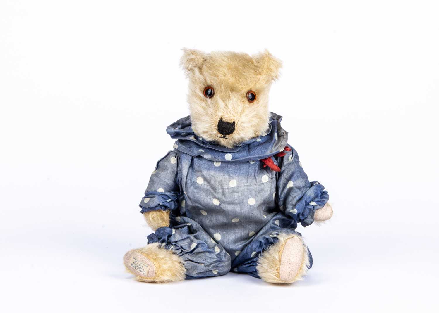 Lot 190 - ‘Quincy’, a post-war Chiltern Hugmee Teddy