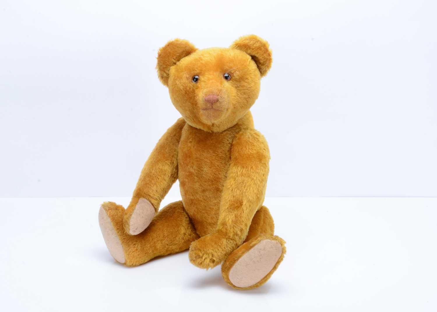 Lot 150 - A large late 1920s Cramer teddy bear,