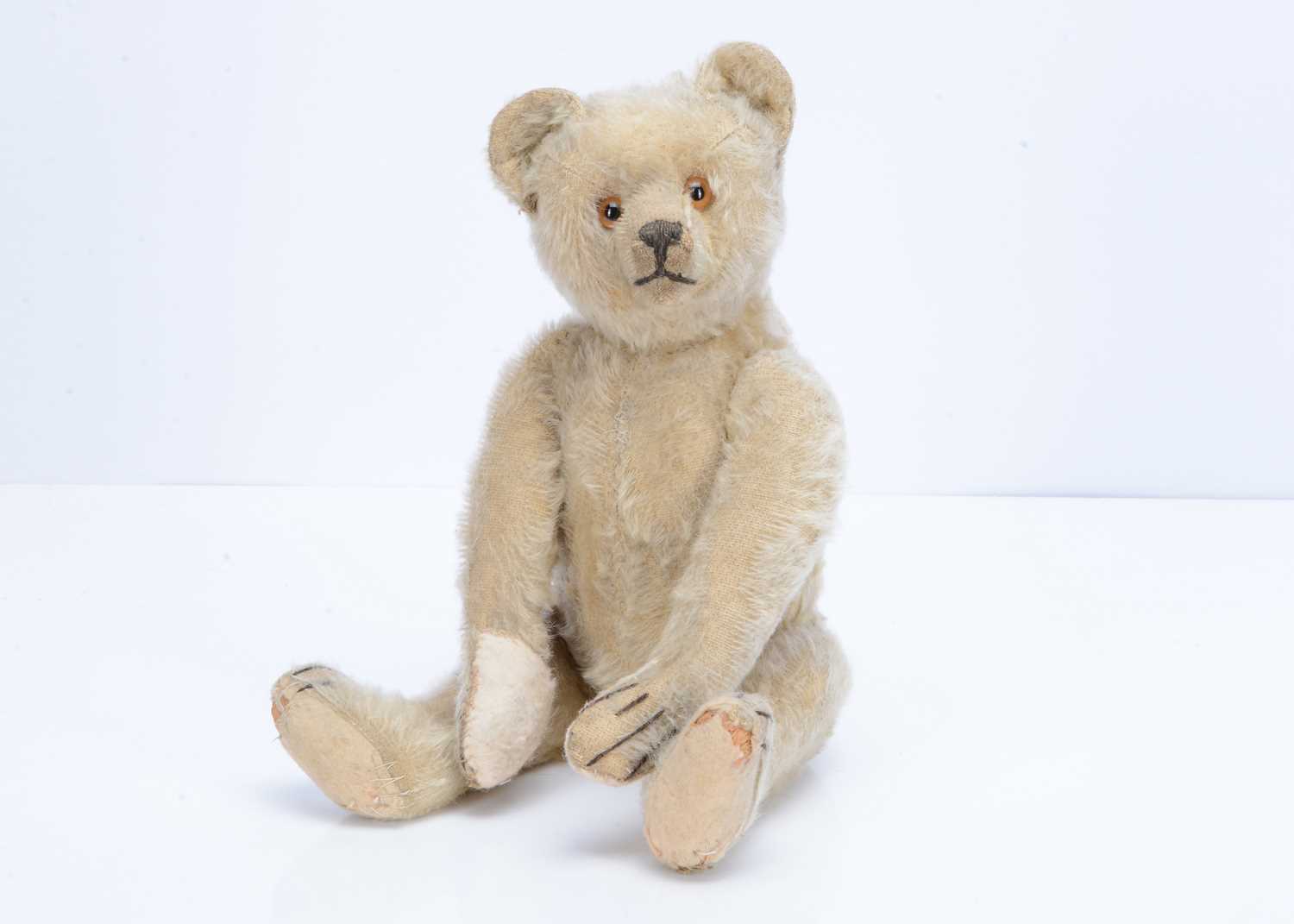Lot 281 - A 1920s Bing teddy bear,