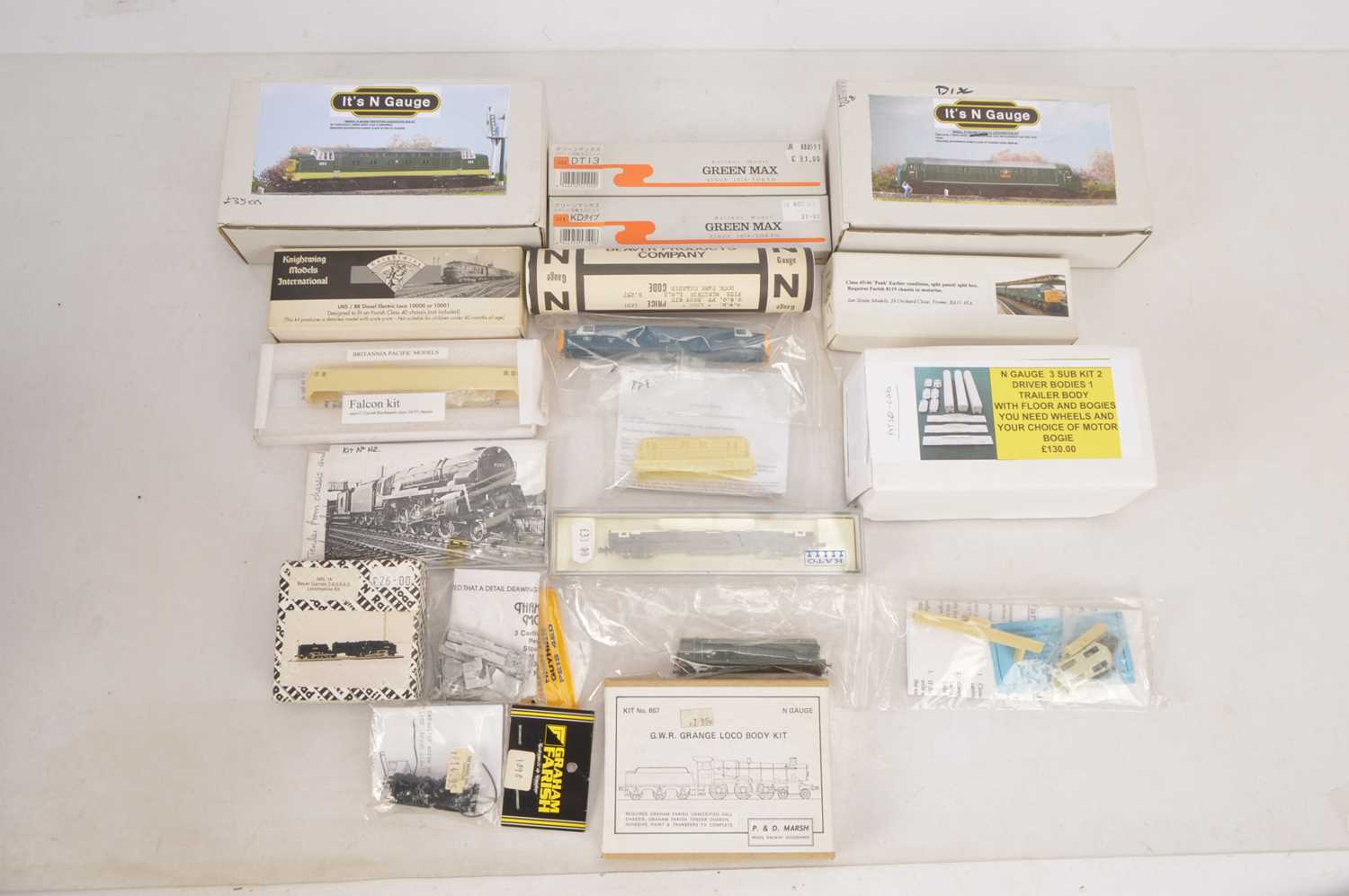 Lot 203 - N Gauge Locomotive Kits Bodies and Power