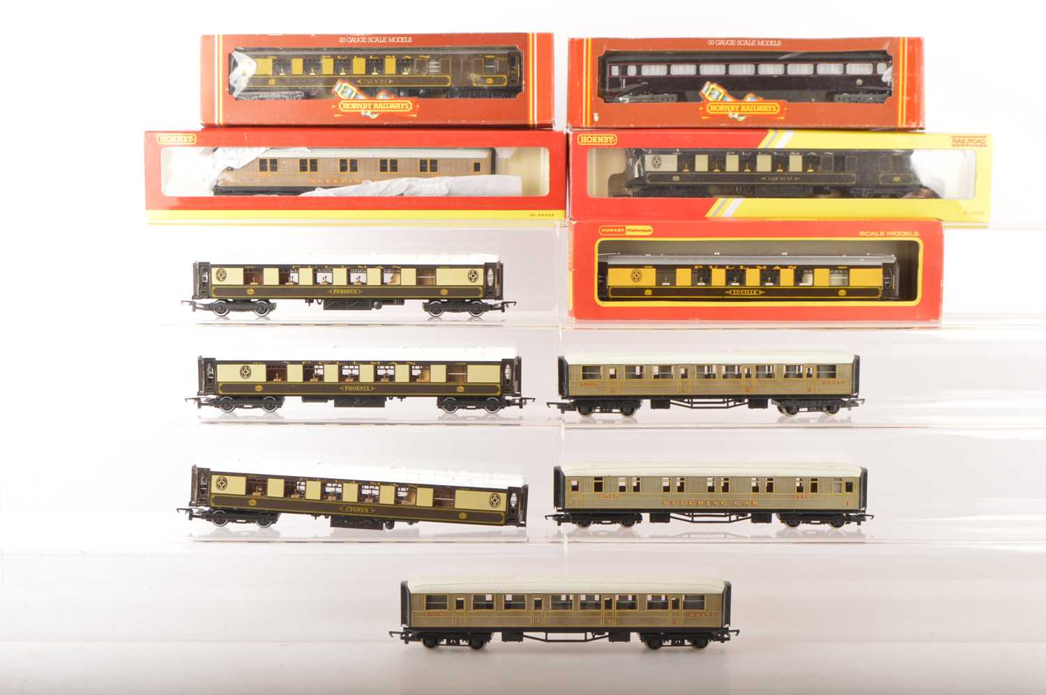 Lot 236 - Hornby 00 Gauge boxed (China and Margate)