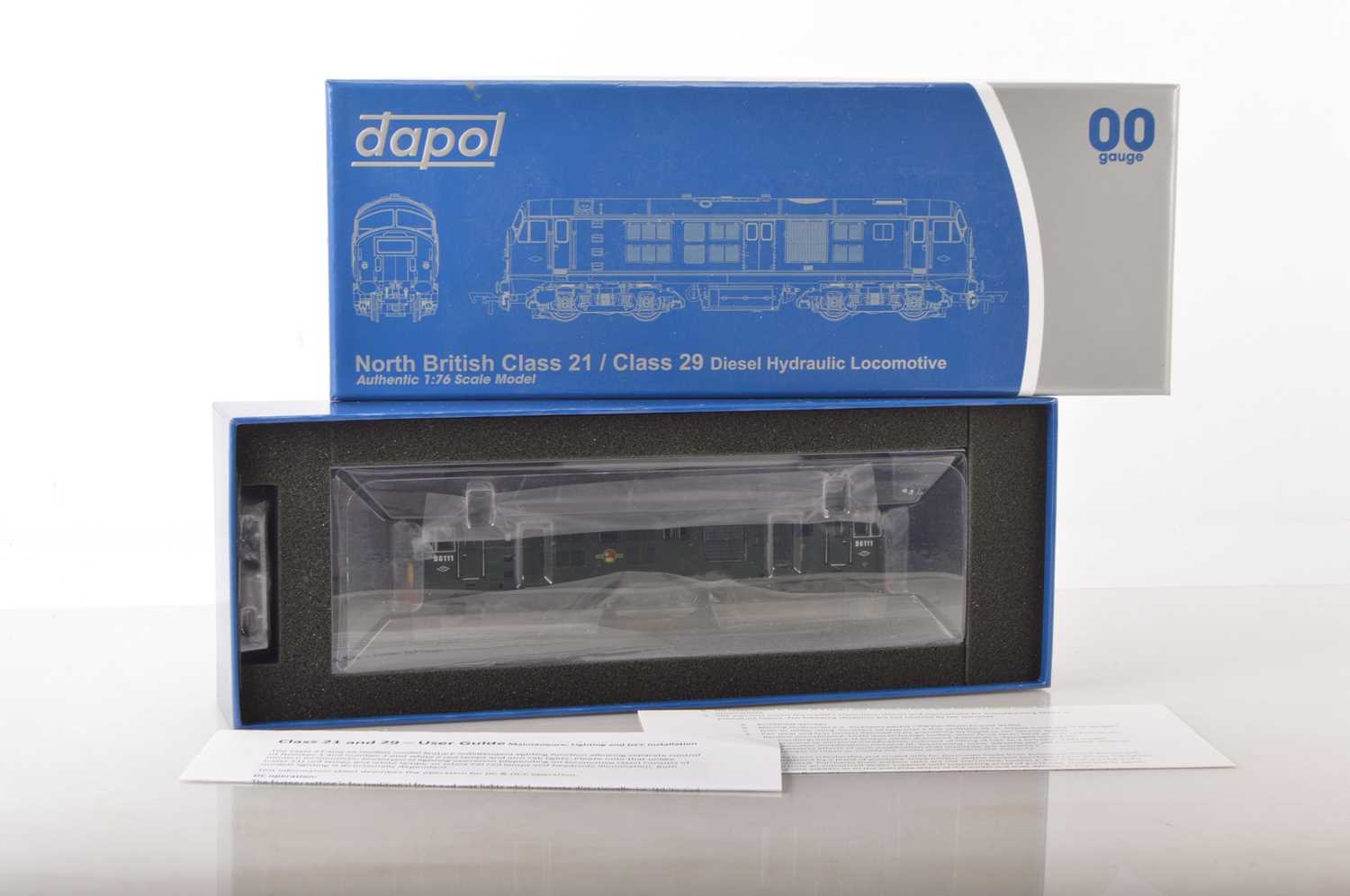 Lot 453 - Dapol 00 Gauge Boxed BR green Class 21 D6111