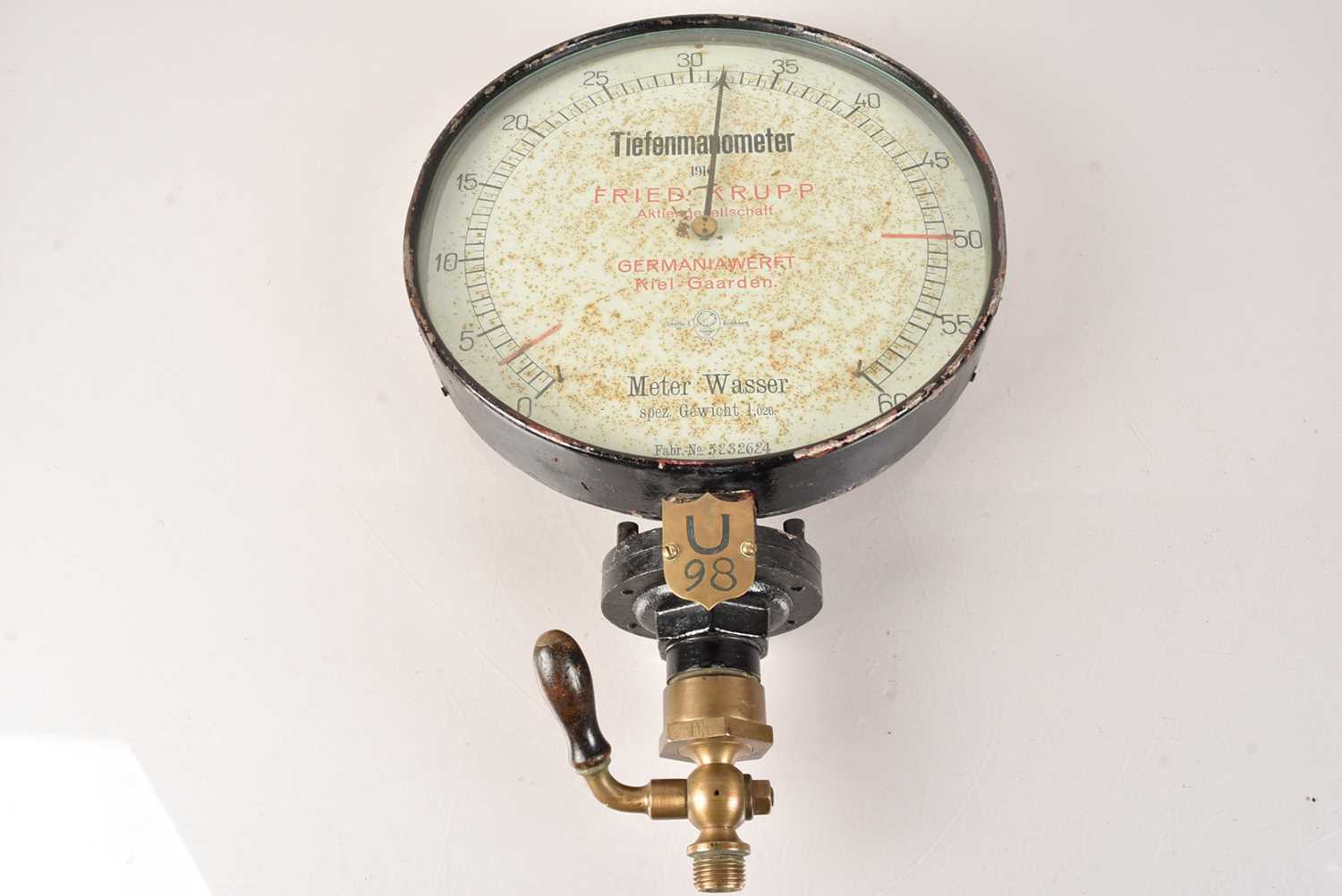 Lot 760 - A WWI German U-Boat Pressure Depth Gauge,