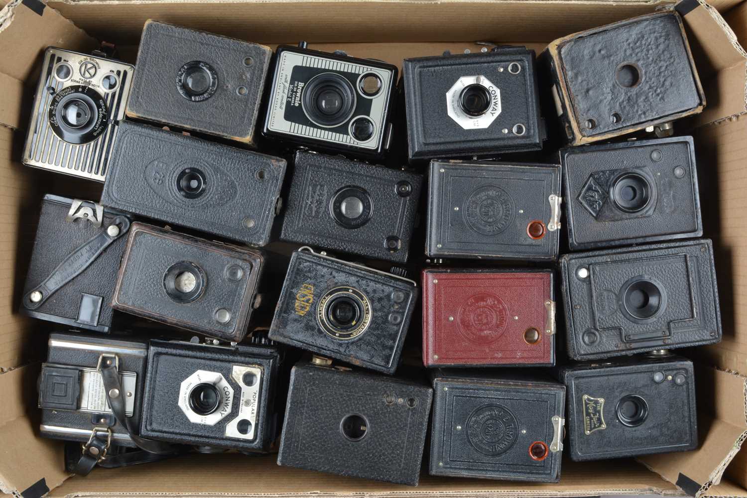 Lot 271 - A Tray of Box Cameras,