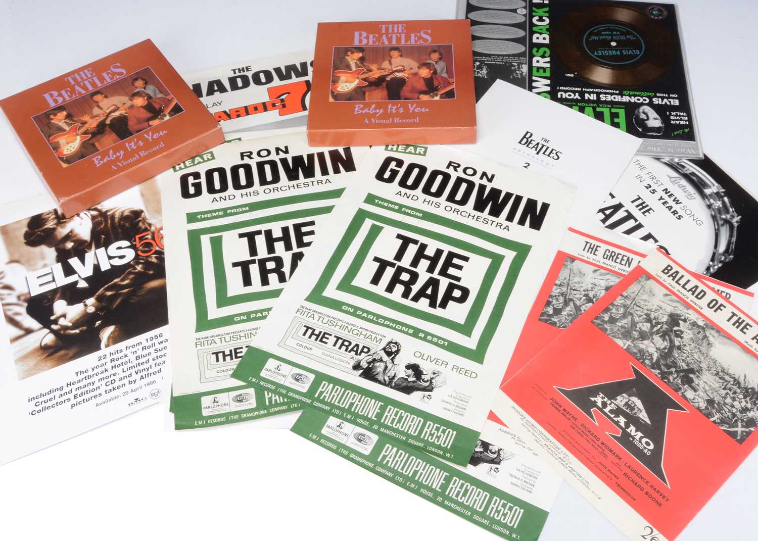 Lot 334 - Music memorabilia,