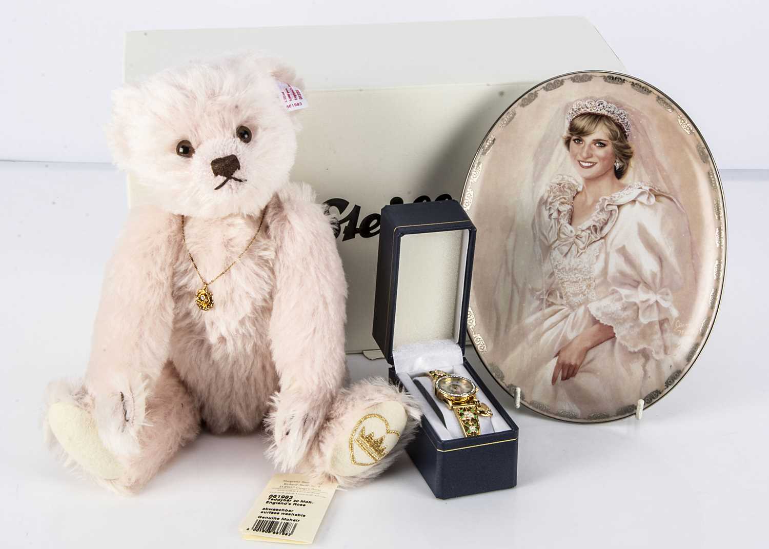 Lot 494 - A Steiff limited edition Rose Teddy Bear,