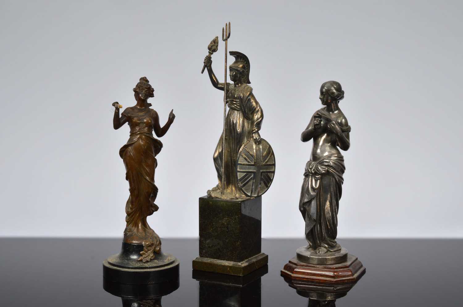 Lot 600 - Three Victorian and later figures,