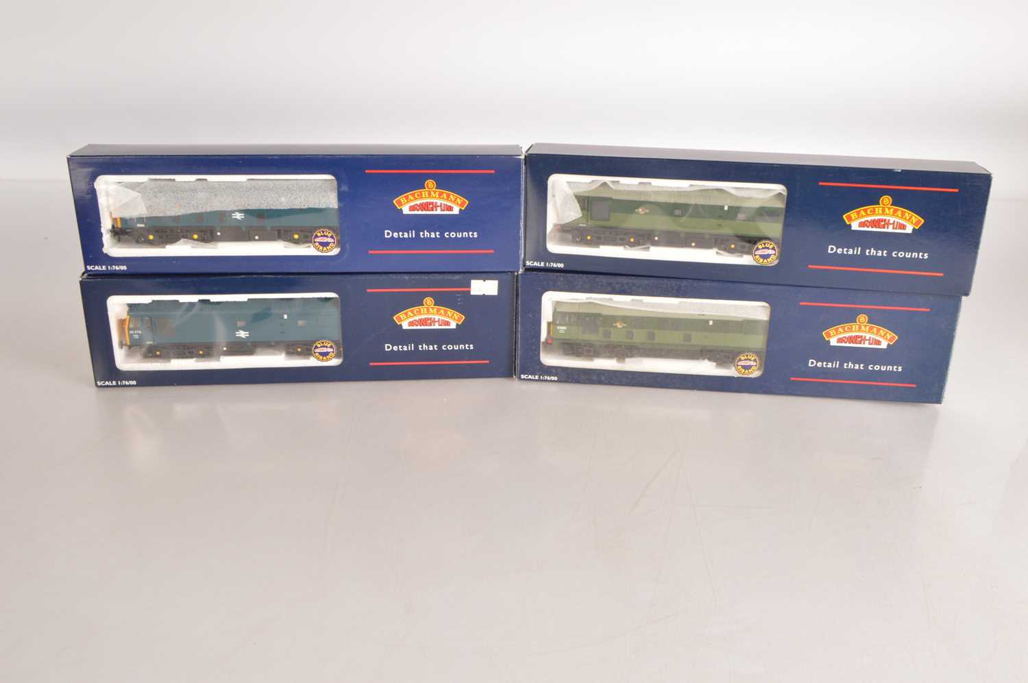 Lot 182 - Bachmann 00 Gauge group of Diesel