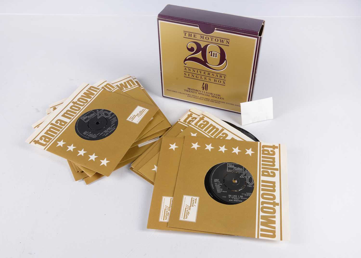 Lot 32 - Motown 7" Box Set,