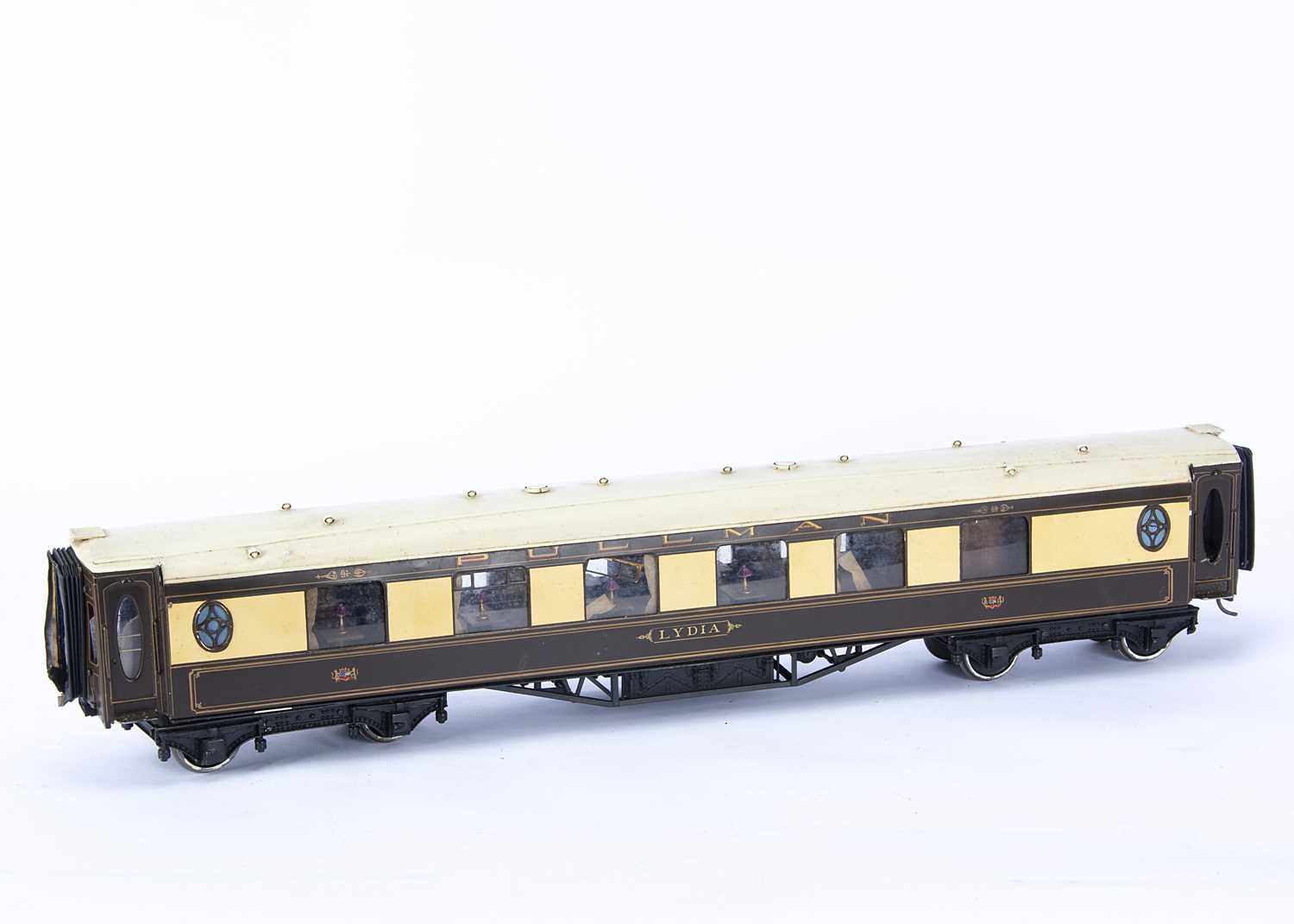 Lot 765 - A Brian Bloor-built Gauge I bogie Pullman