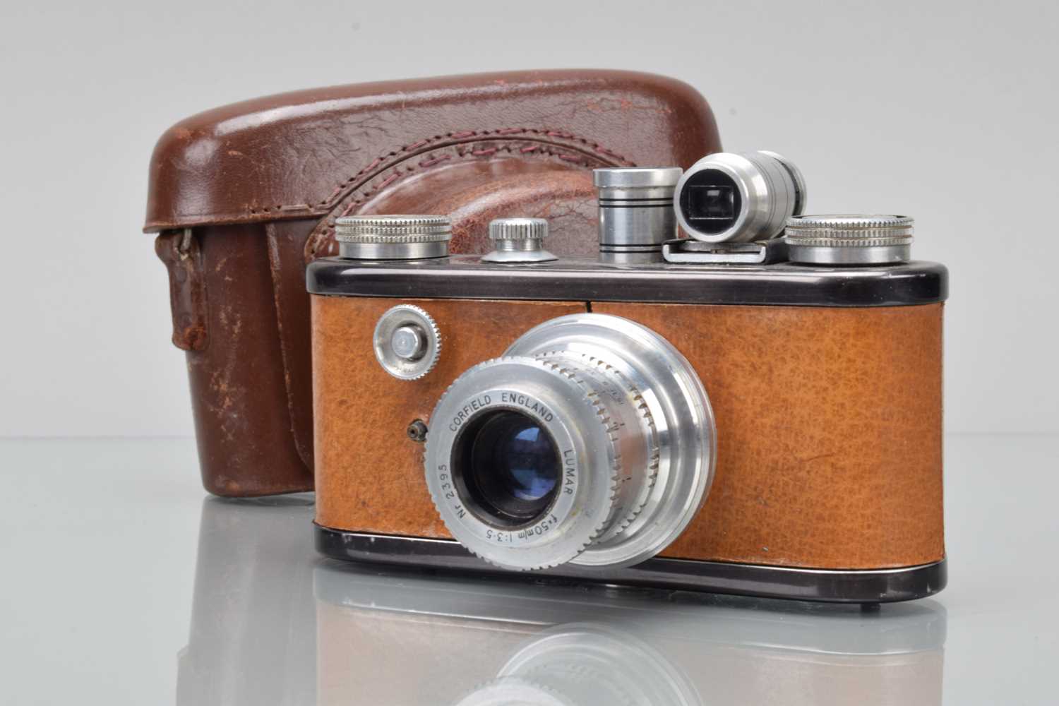 Lot 153 - A Corfield Periflex Original Camera,