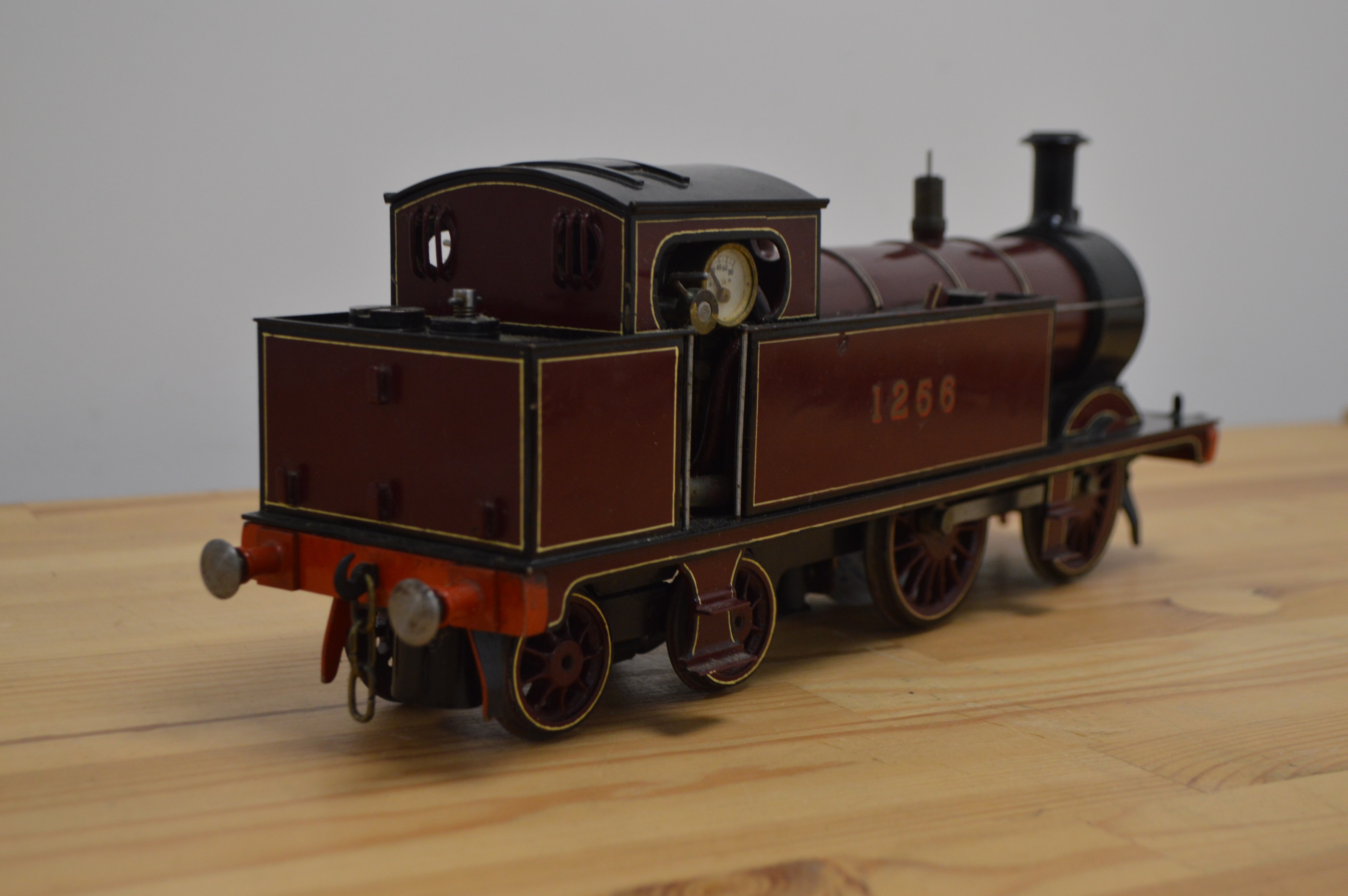Lot 688 - Gauge 1 Live Steam 0-4-4T Midland Railway 1P