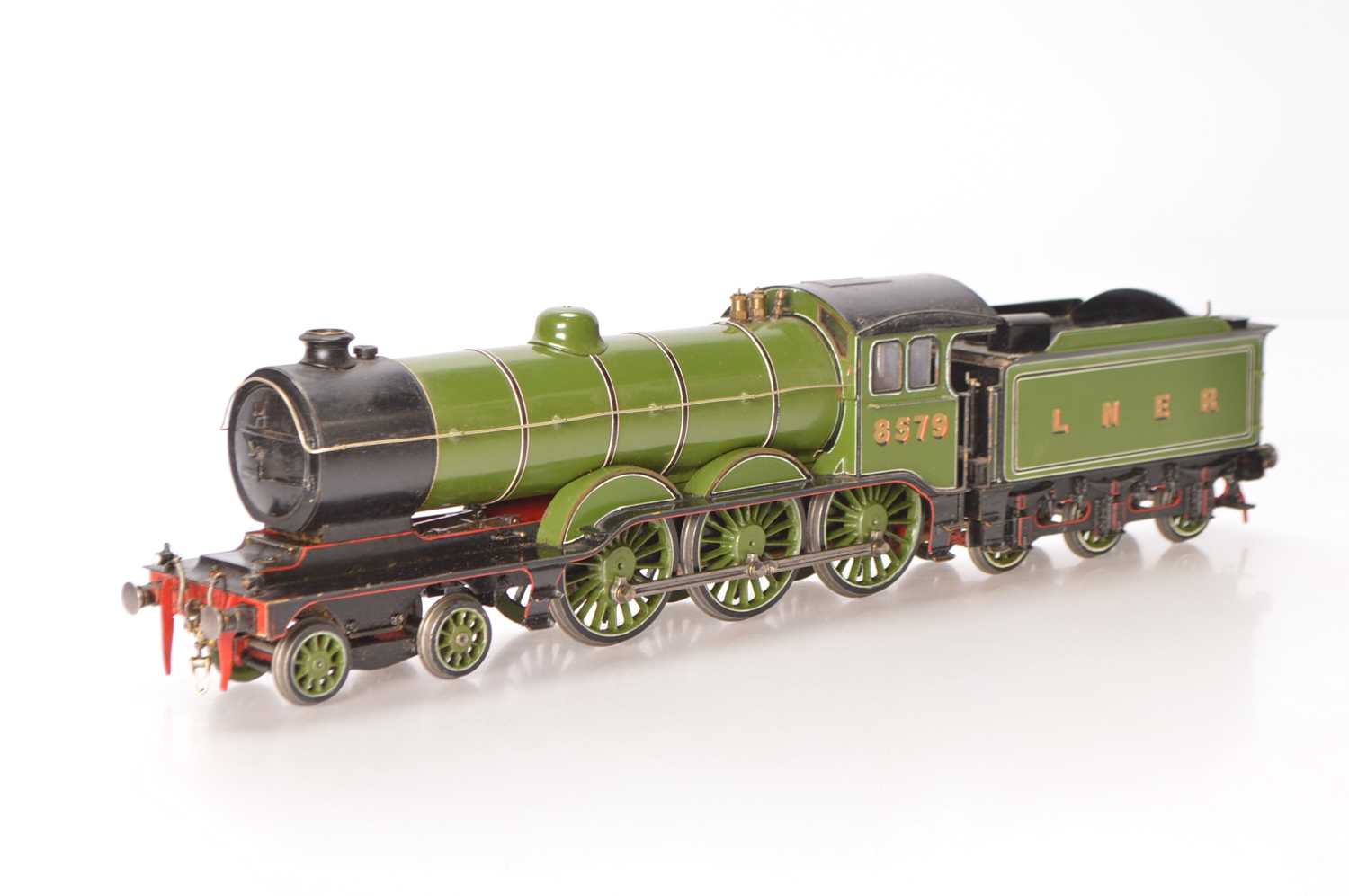 Lot 771 - Scratch and Commercially built Gauge 1 class