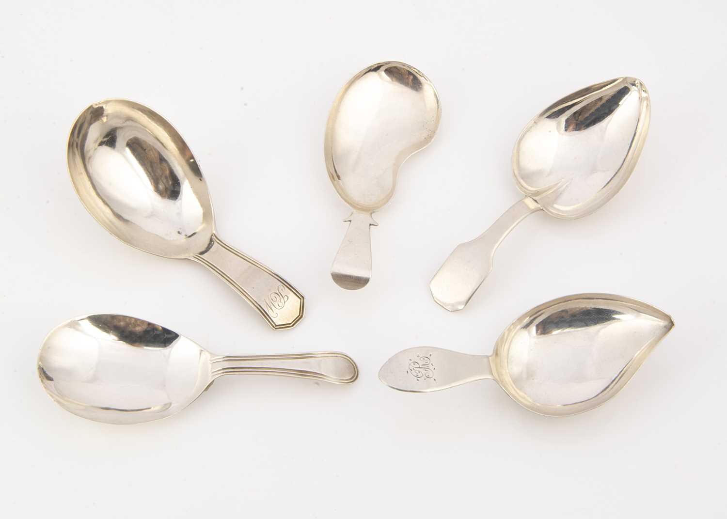 Lot 216 - Five Georgian period silver tea caddy spoons,
